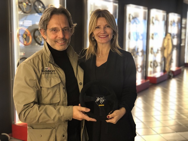 Al Museo Nicolis il volante e la tuta dell’ex pilota F1 Alex Caffi ...