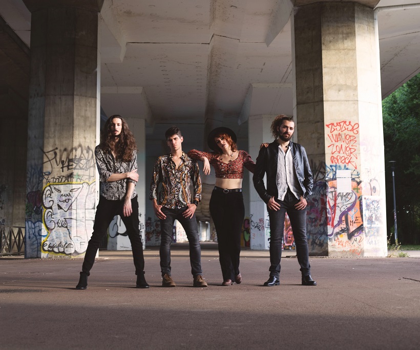 Merging Beats: “Easy Play”, l’EP d’esordio della alternative rock band ...