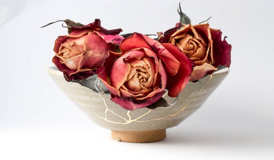 “The Rose Trilogy”: il nuovo libro di Maria Tedeschi – Ottiche ...
