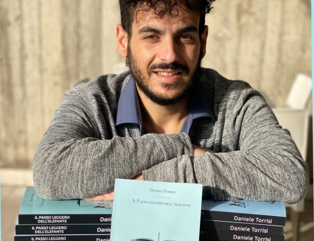 La recensione:“Il passo leggero dell’elefante”, il romanzo di Daniele ...