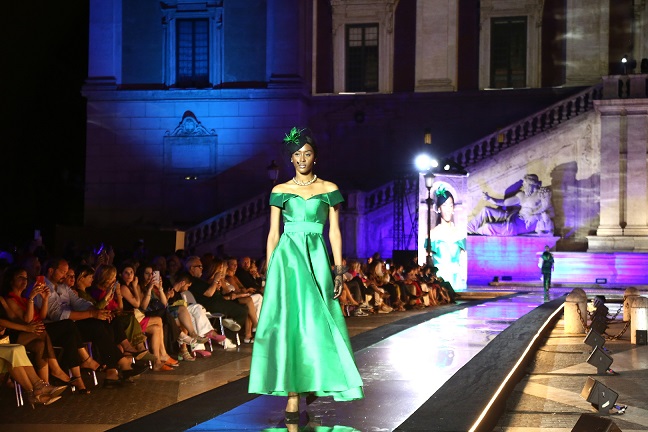 Roma: Gianni Molaro in Piazza del Campidoglio illumina la Capitale con ...