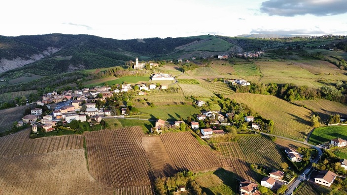Rinascono i sentieri di Borgoratto Mormorolo (Pavia) con i nuovi ...