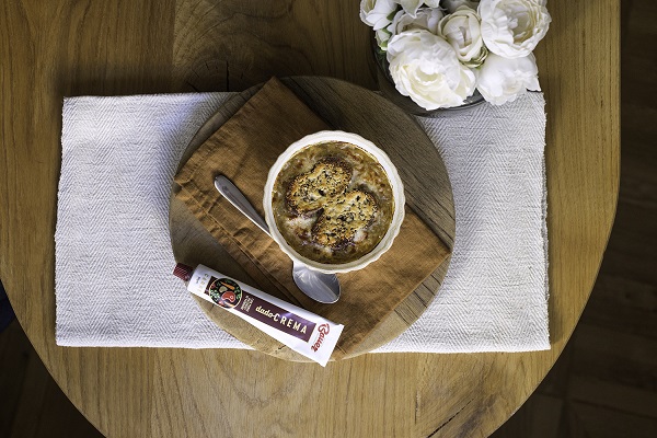 La Ricetta della Domenica: Zuppa di Cipolle con DADOCREMA Bauer, cremosa e saporita – Ottiche ...