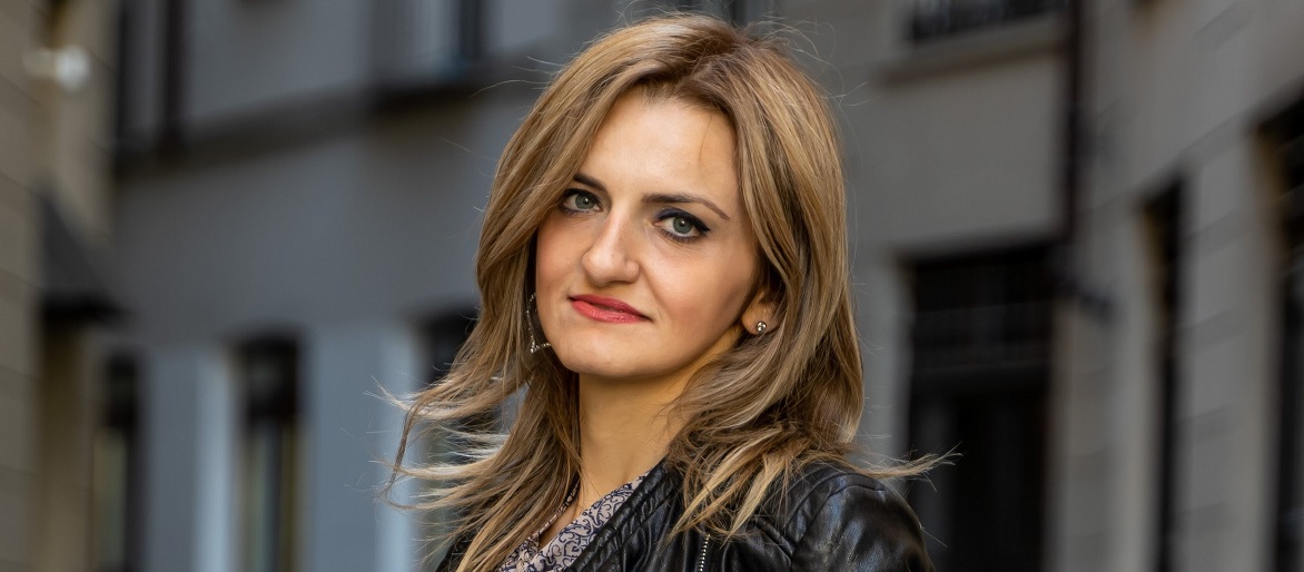 Fabiola, “Ancora una volta”: brano che racconta di quei legami che ...